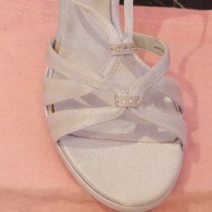 Nina | Shoes | Nina Ginnie Silver Slingback Strappy Heeled Sandal New ...